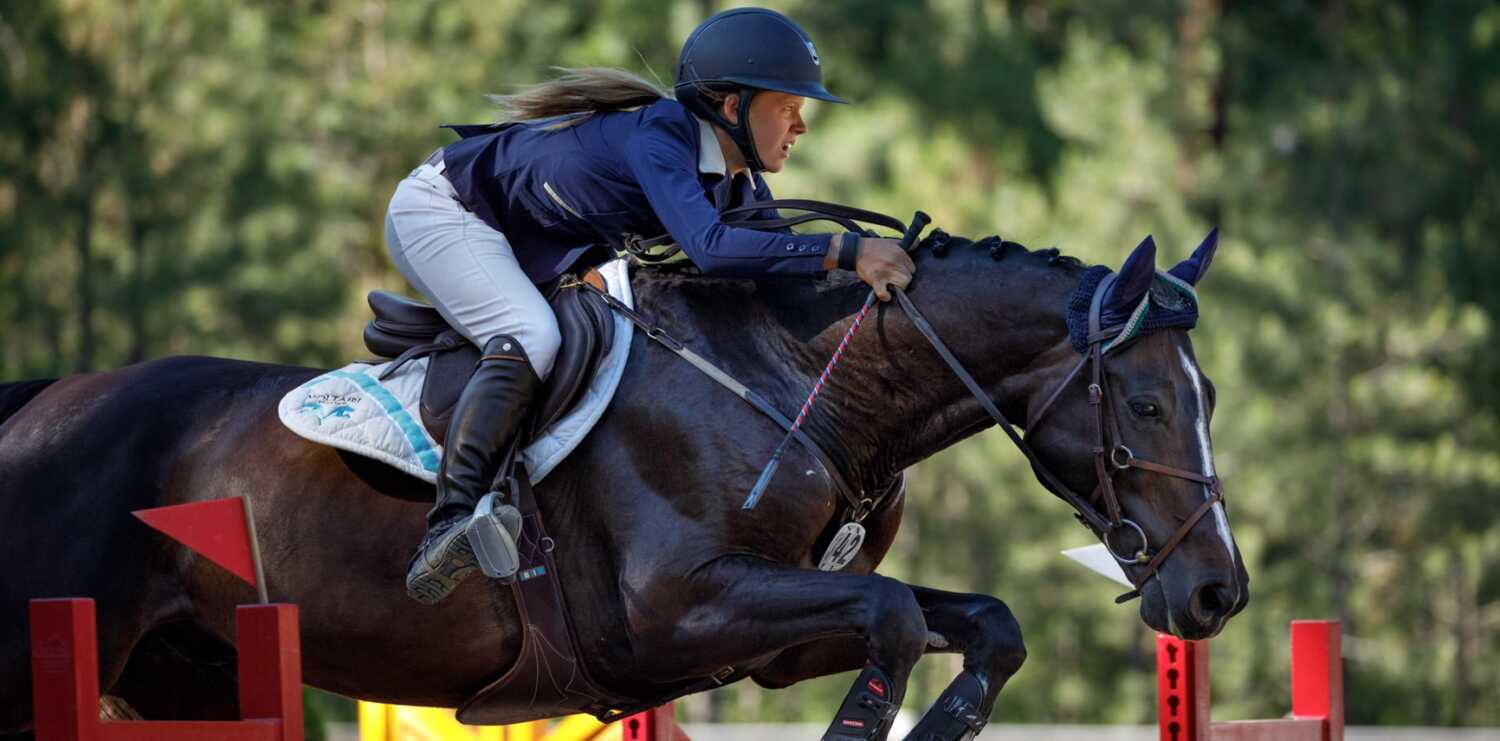 Cascade Horse Shows - Washington State's Premier Hunter Jumper Events
